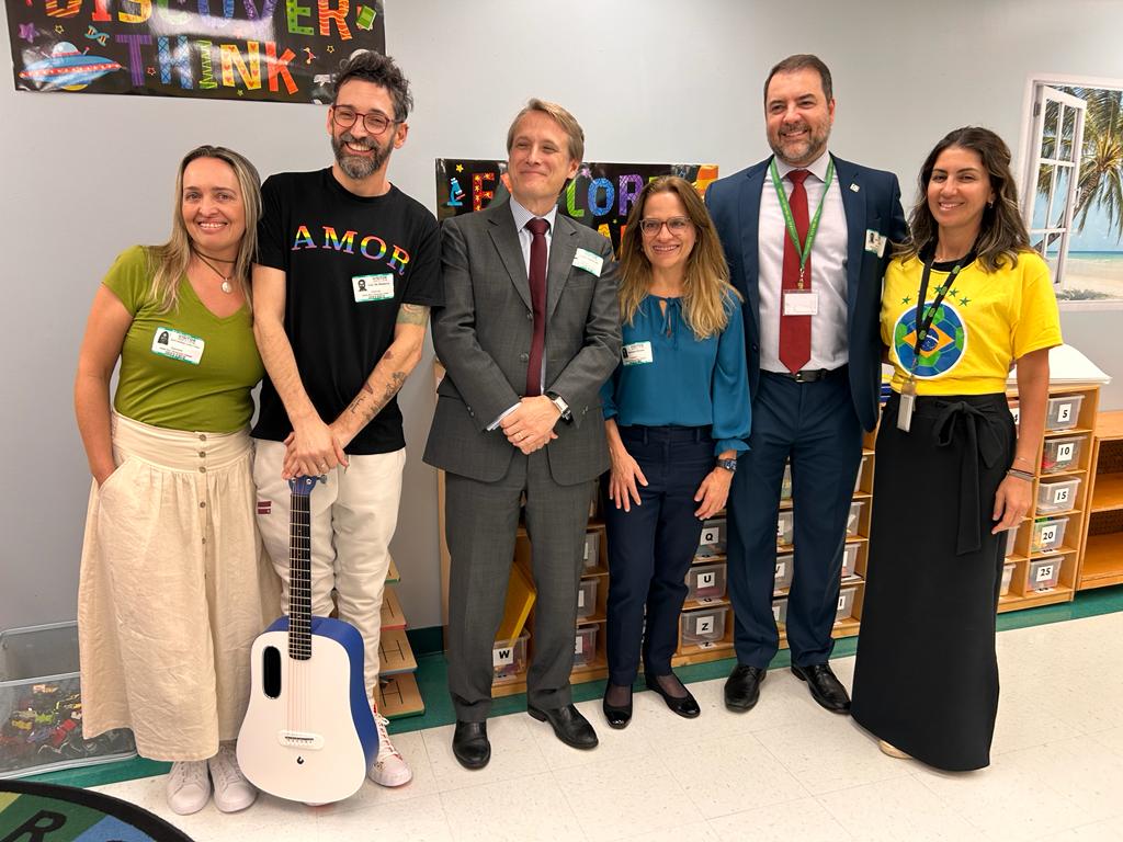 Escola de Weston (FL) lança programa de português para crianças de 6 a ...