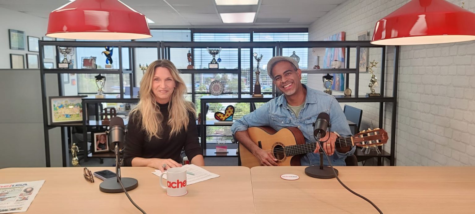 Músico Jair Oliveira é o entrevistado do 'Maria in Miami'; assista no ...