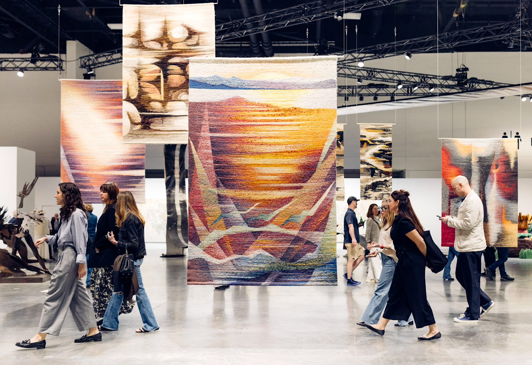 Art Basel Miami 2025 reúne obras icônicas e talentos emergentes de ...