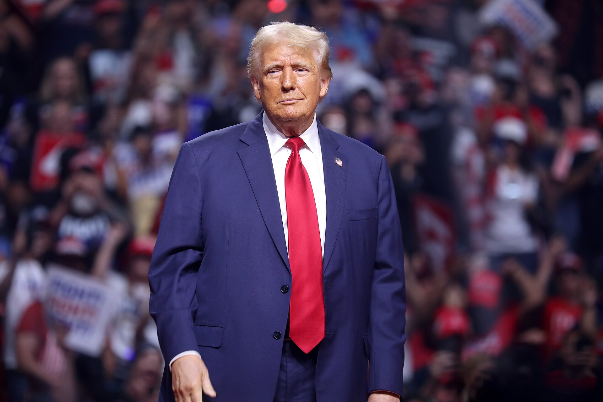 Aprovação de Trump atinge pior nível do mandato - AcheiUSA